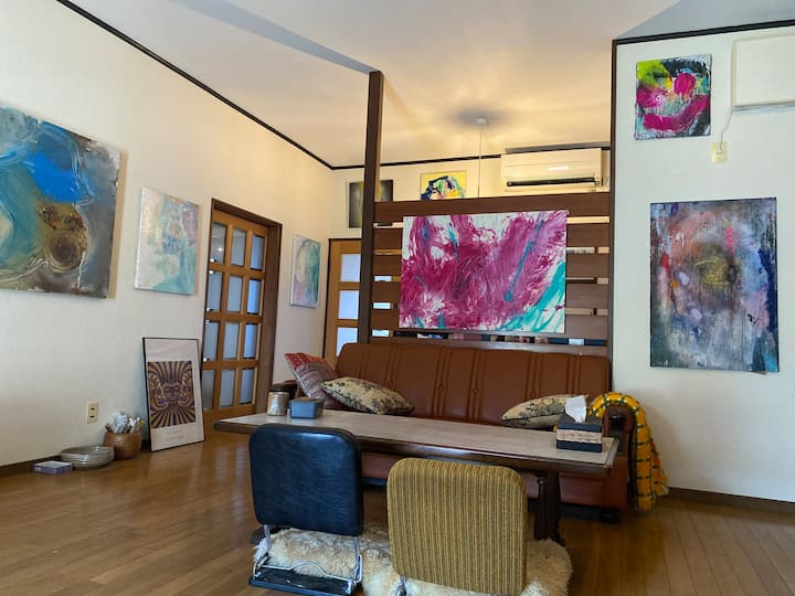 Cozy Old House With Cats, Near Beach & Galleries - 다마노시