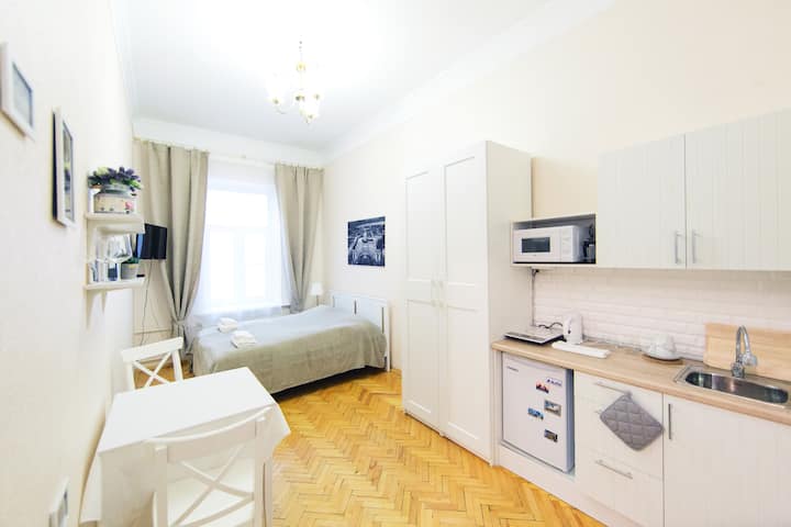 Griboedov Apartments - San Petersburgo, Rusia