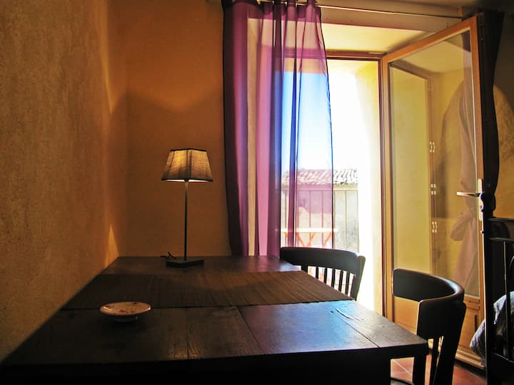 Provence Authentique: Pimprenelle - Sault