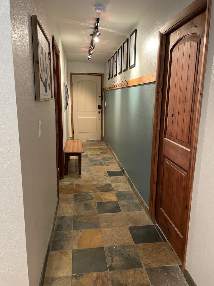 Ski-in Condo, Walk To Town/lifts, Ideal Location! - Breckenridge, CO