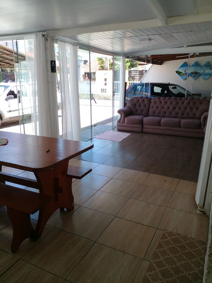 Casa Ampla E Acomchegante Na Praia De Palmas - Governador Celso Ramos