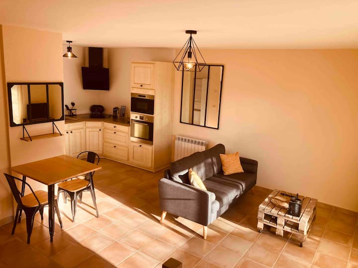 Magnifique Villa T3 Avec Parking - Cures Formation - Gréoux-les-Bains