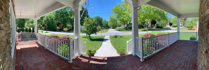 Whispering Willow Retreat - Greenville, SC