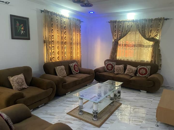 Lovely 2 Bedroom In Garden House At Gold & Base - Jos