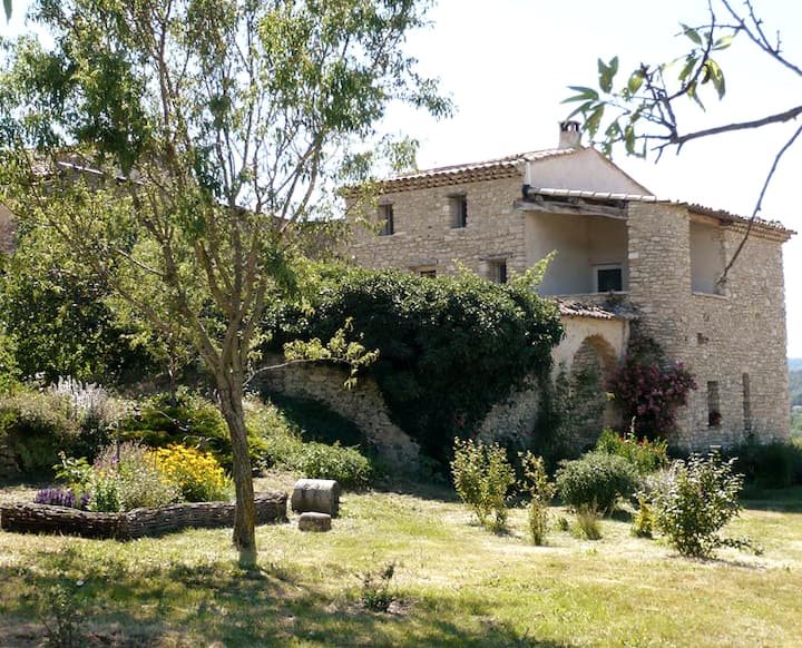 Gîte De L'amandier - Château de Sauvan