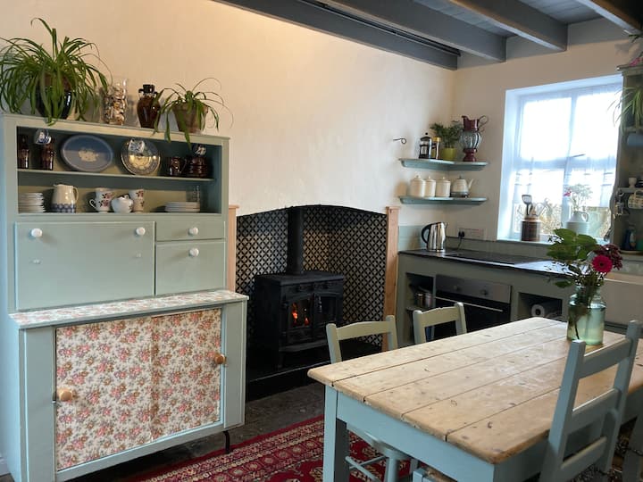 Top 12 Airbnb Vacation Rentals In Valentia Island, Ireland - Updated ...