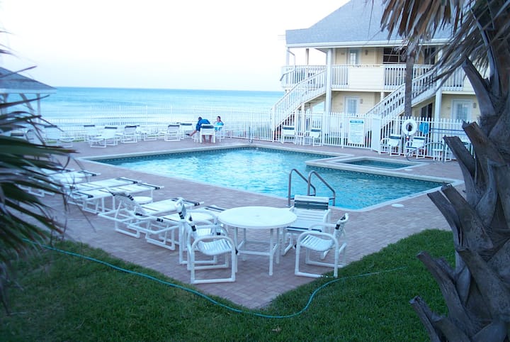 Ocean Sands Beach Club - New Smyrna Beach, FL