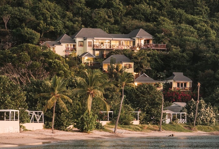Luxury Property, 6-16 Guests, Moondance Antigua - Antigua-et-Barbuda
