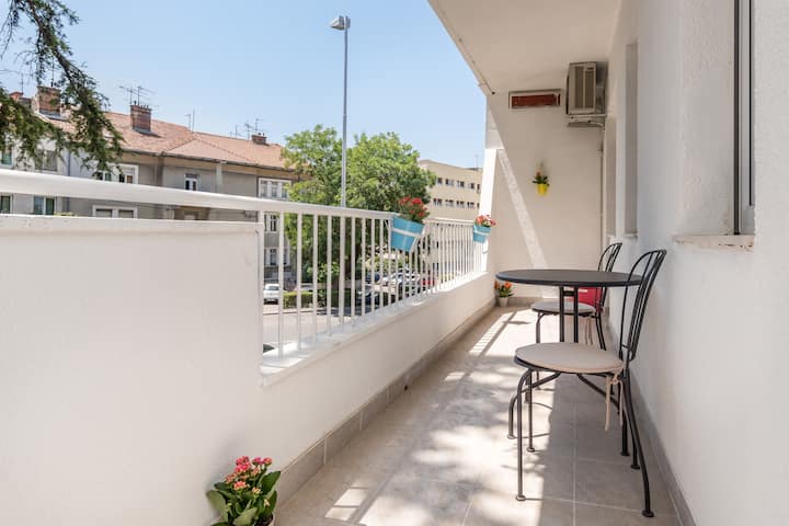 Sunny Central Split Apartment - Split