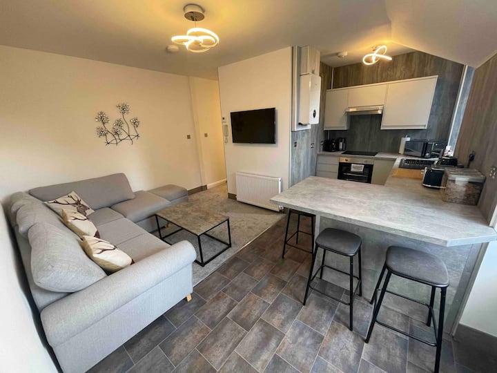 Crown àRos Beag, Ultra Central Apartment - Inverness