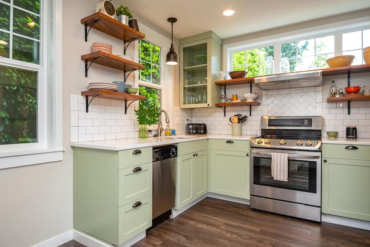 Bright Cottage|vintage Charm|ac|off Street Parking - Portland, OR