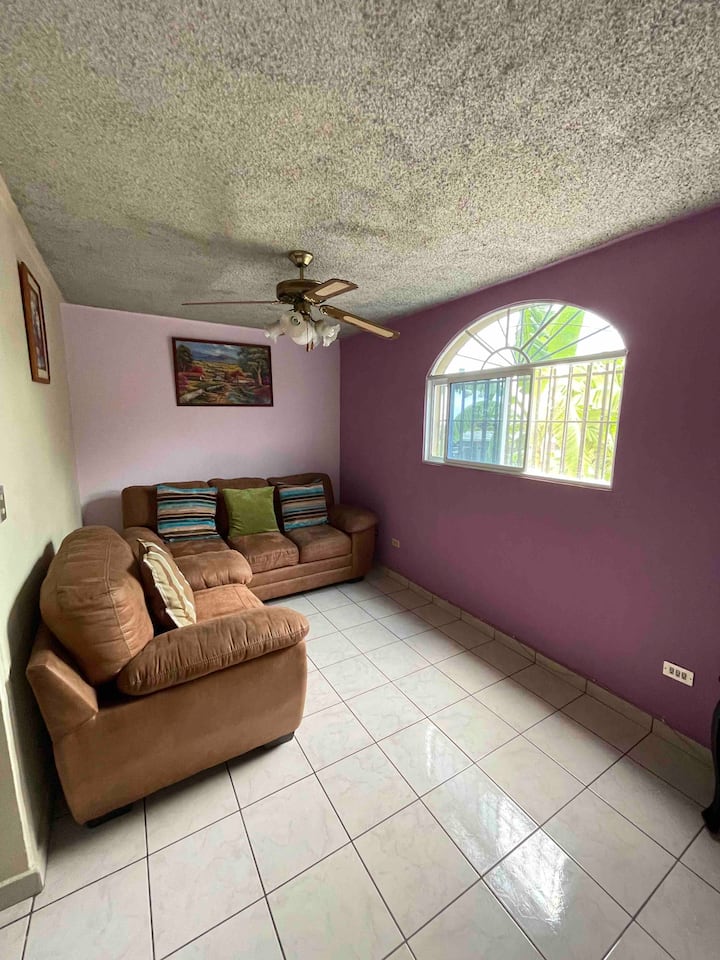 Excelente Vista Alto De Colonia Escalon. -