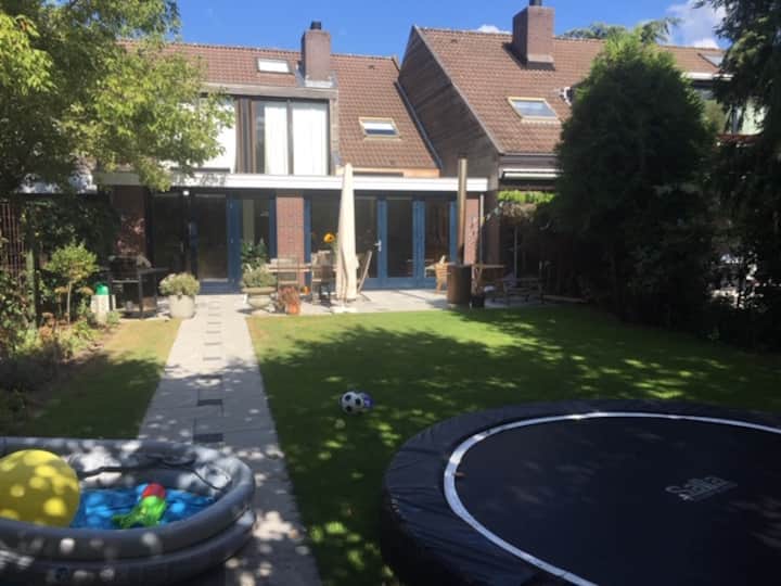 Large Sunny Family Home In Muiderberg, Sleeps 6-8! - Naarden