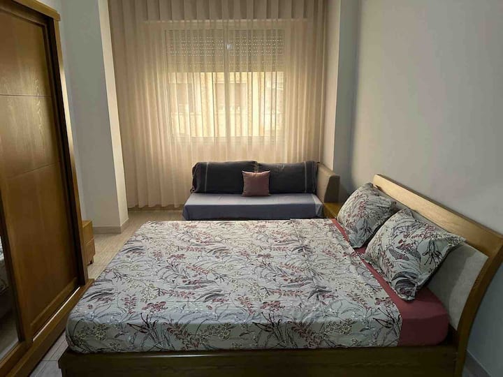 Une Chambre Privée Centre-ville - Tunisi