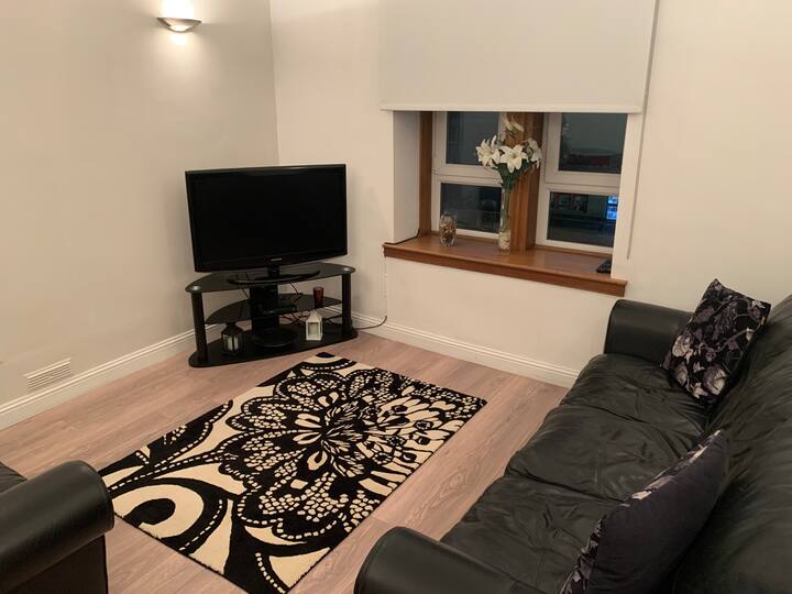 Clarkston Apartment - Glasgow
