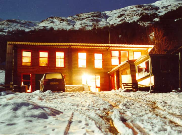 Mother Teat - Scottish Highland Cabin - Crianlarich