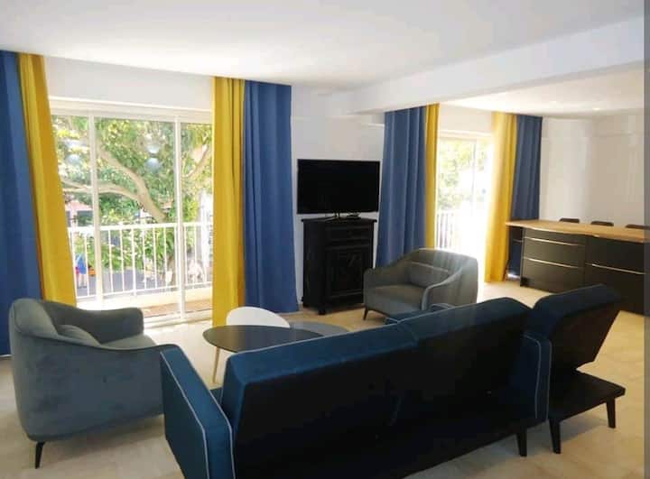 Appartement Neuf En Plein Coeur Du Centre Ville - Rayol-Canadel-sur-Mer
