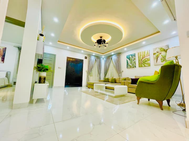 Luxury 2 Bedrooms Apartment At East Airport! - Accra