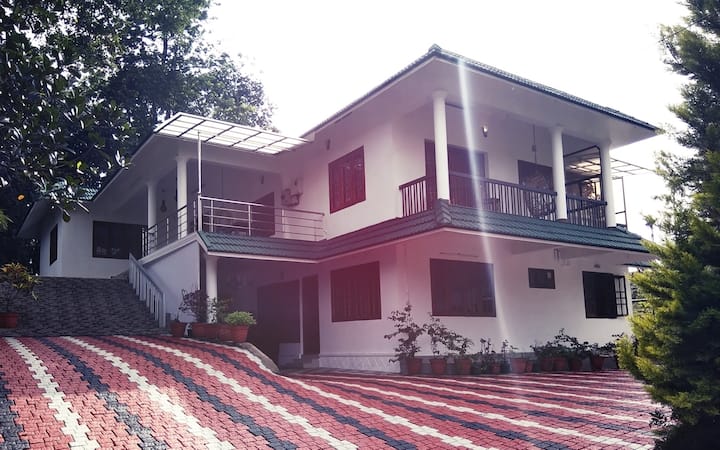 Hill Mist Thekkady - Twin View Room - Thekkady