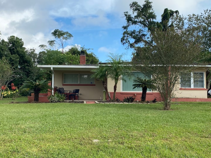 Quaint Garden Home - Minutes From The Heart Of Jax - Orange Park, FL