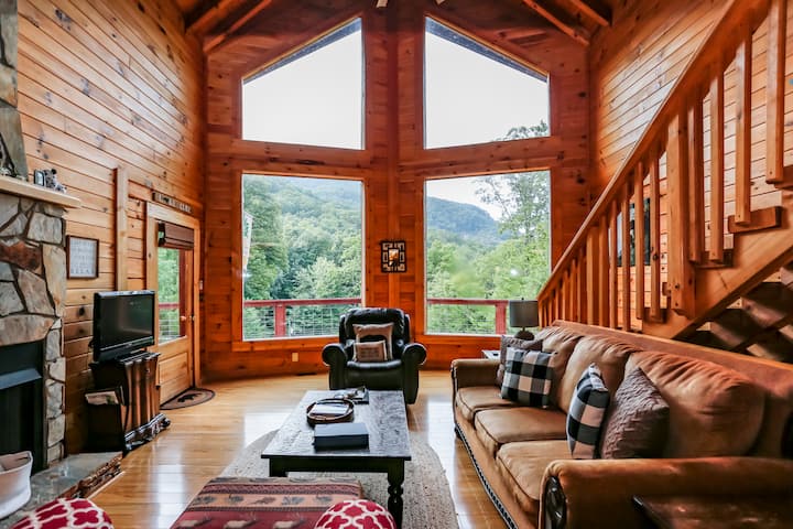 Maryn's Mountain Getaway - Lake Lure, NC