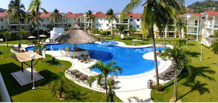 Acapulco Diamante Lakes - Acapulco