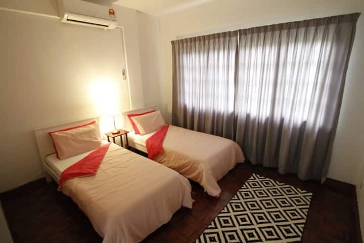 Holihome - Butterfly - Bukit Tinggi