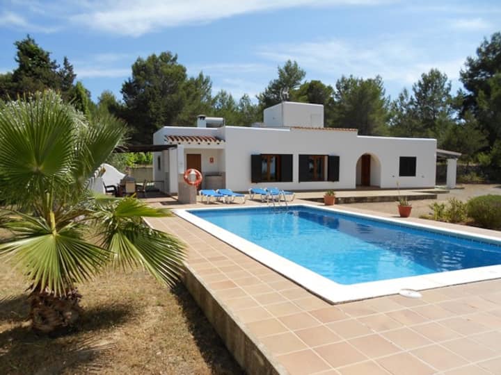 Villa Susan - Private & Peaceful | Pool, Wifi & Ac - Sant Antoni de Portmany