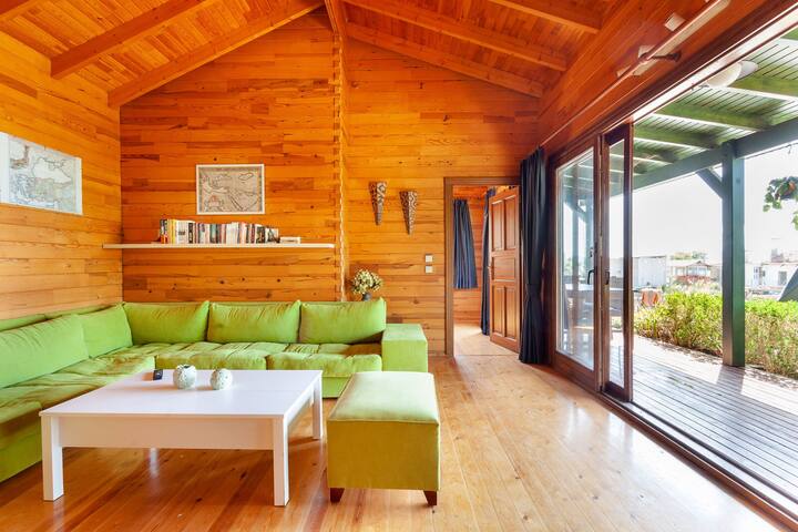 Minimalist Wooden Beach House In Akyaka - Akyaka
