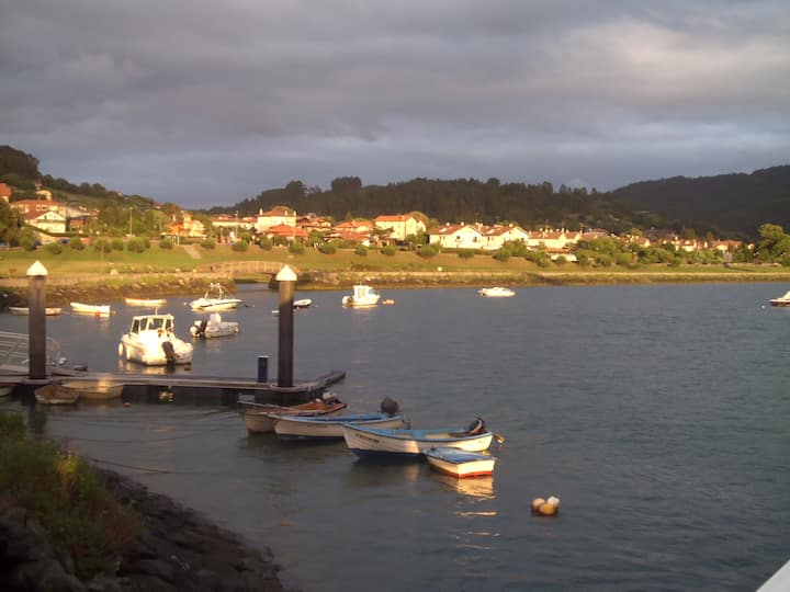 Bilbao-playa, Piso Bello De 3 Hab - Górliz