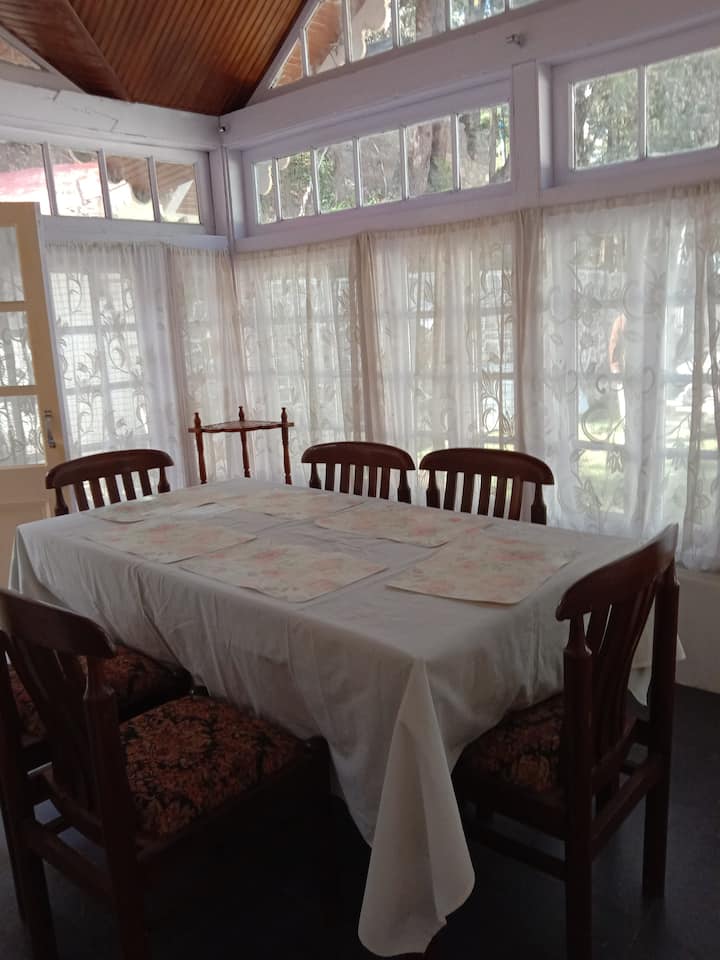 Cozy Room At Seven Oaks, In Dalhousie - Dalhousie