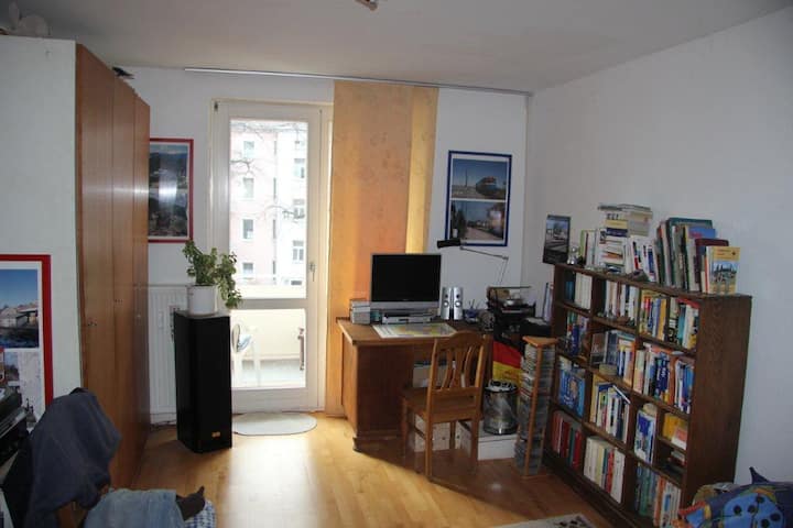 Eigenes Zimmer Mit Doppelbett Nähe Frankfurt-messe - フランクフルト