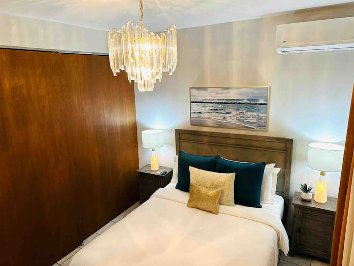 Eclectic / Downtown Ponce - Ponce