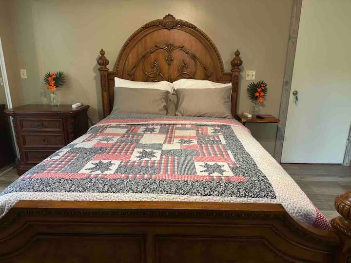 Sutter Gardenfl, Private Suite/fort Lauderdale, Fl - Sunrise, FL