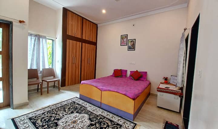 Comfortable Homely 1 Bedroom With Balcony/freewifi - Udaipur