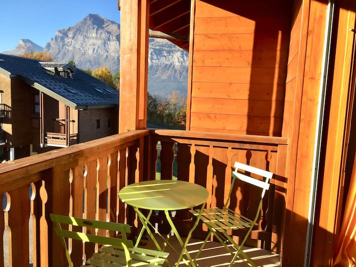 Bel Appartement Ensoleillé Et Calme - Les Carroz d'Arâches