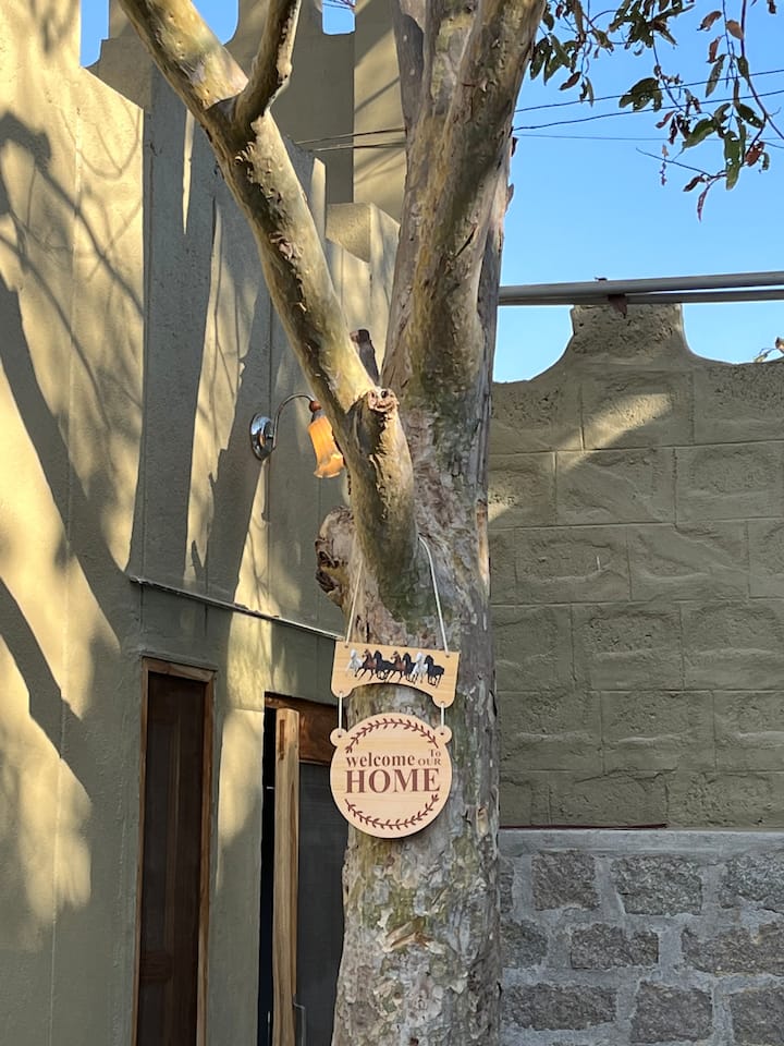 Buckeye Cabin - Hosapete