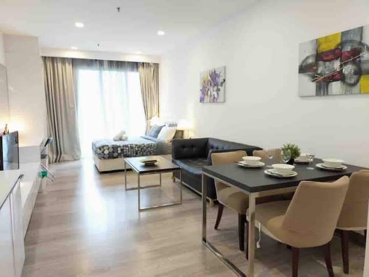 Roomy Suite - One Bukit Ceylon - Pavillion - K31 - Kuala Lumpur