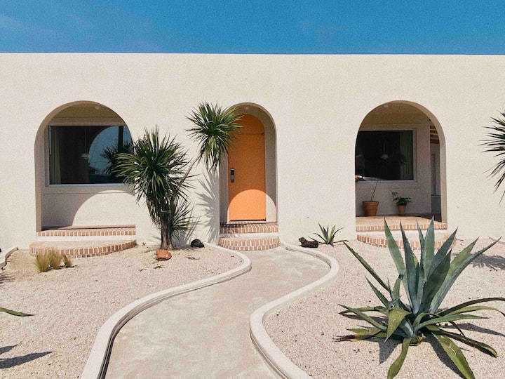 협재 이국적인 감성독채 무료 풀빌라&자쿠지 [제주우찌] - Jeju-si