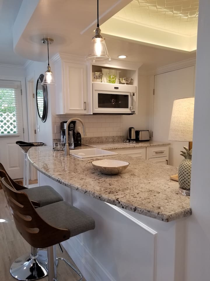 Arbor Suite Apt - Washer/dryer, Desk, Free Parking - Oregon