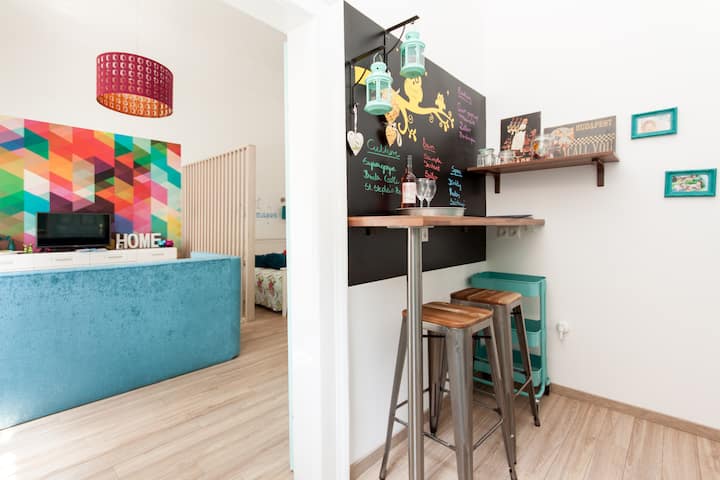 Central Apartment: Funky & Quiet / Ruin Bars - Budapest