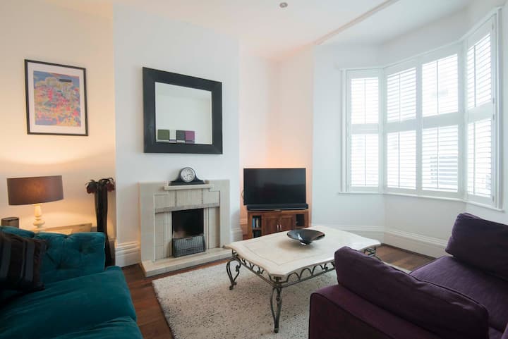 Stylish 2 Bedroom Victorian House, Close To Beach - Brighton