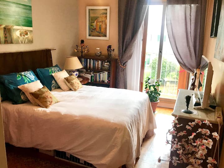 Appartement De Peintre Tres Calme - Châtillon