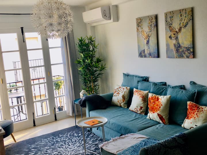 The Sweet Spot In Old Nerja Center - Nerja