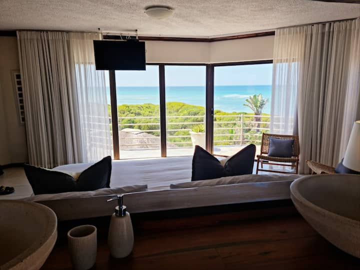 Paradise Beach House - Jeffreys Bay