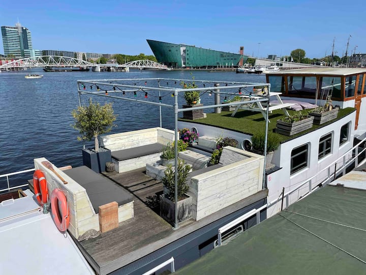 Houseboat Neeltje Unique Experience - Amsterdã
