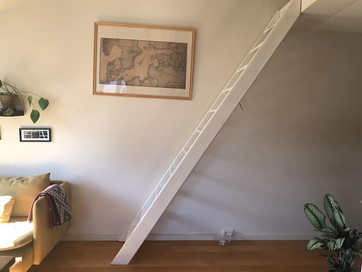 Cozy Apartment, Sunny Balcony, Next To The Metro - Copenhaguen