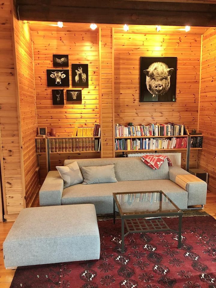 Cozy Log Cabin For Up To 6 - True Alpine Style - Vienne