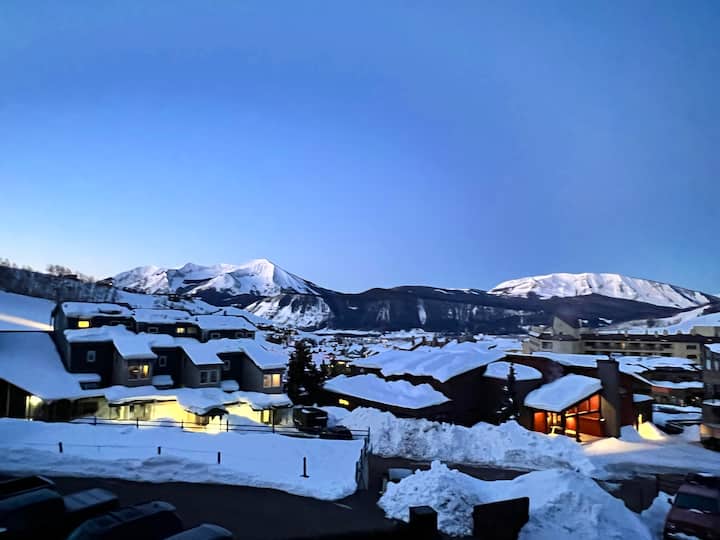 Slope Side-renovated-skibase - Crested Butte, CO