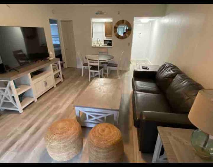 Tropical Marco Island Get Away - Marco Island, FL